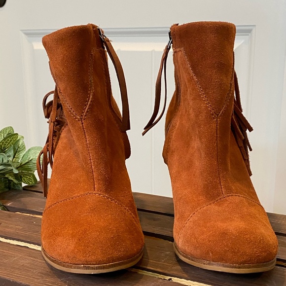 Toms | Shoes | Brand New Beautiful Suede Fringe Heel Ankle Boots | Poshmark